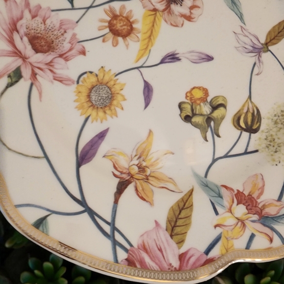 Grace Teaware | Dining | 4 Dinner Plates Grace Teaware Paradise Flowers ...